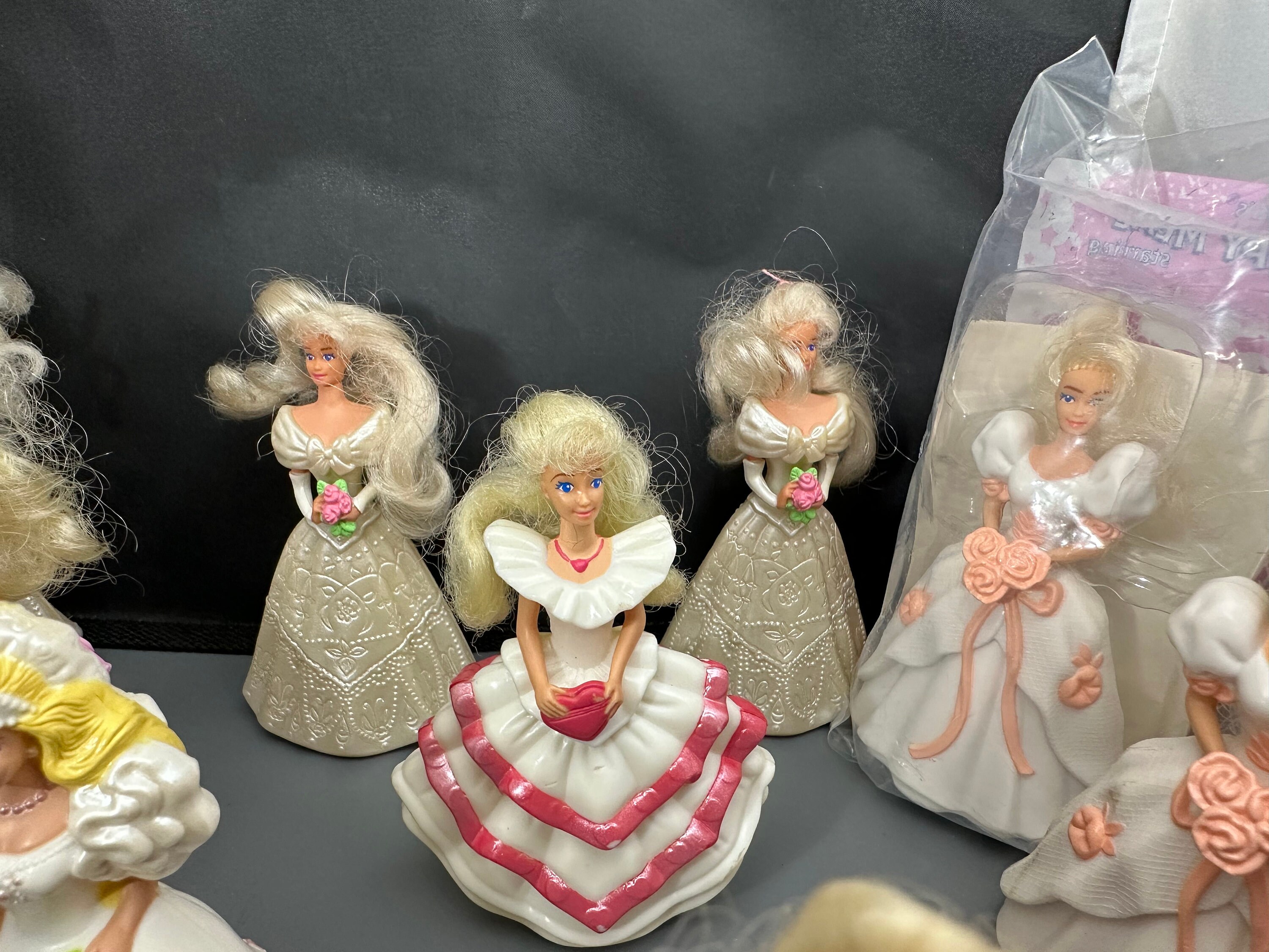 Vintage Plastic Barbie Figurine Toys. - Etsy