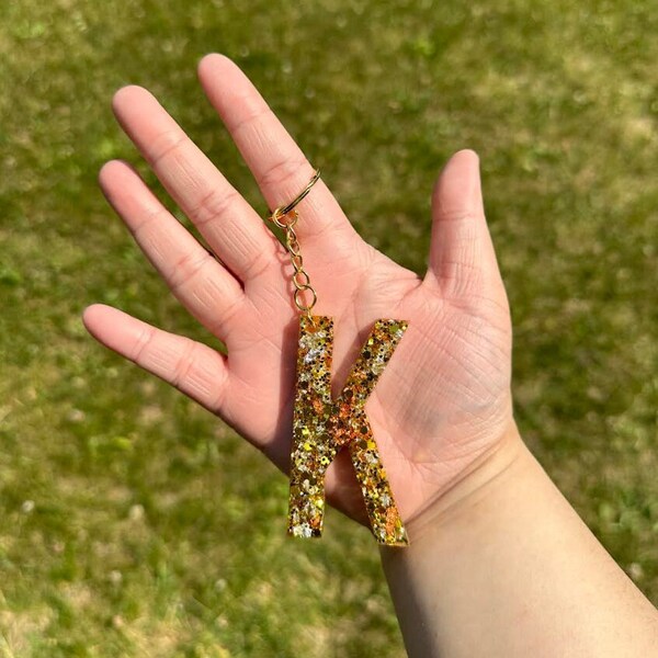 Resin Initial Keychain - Etsy