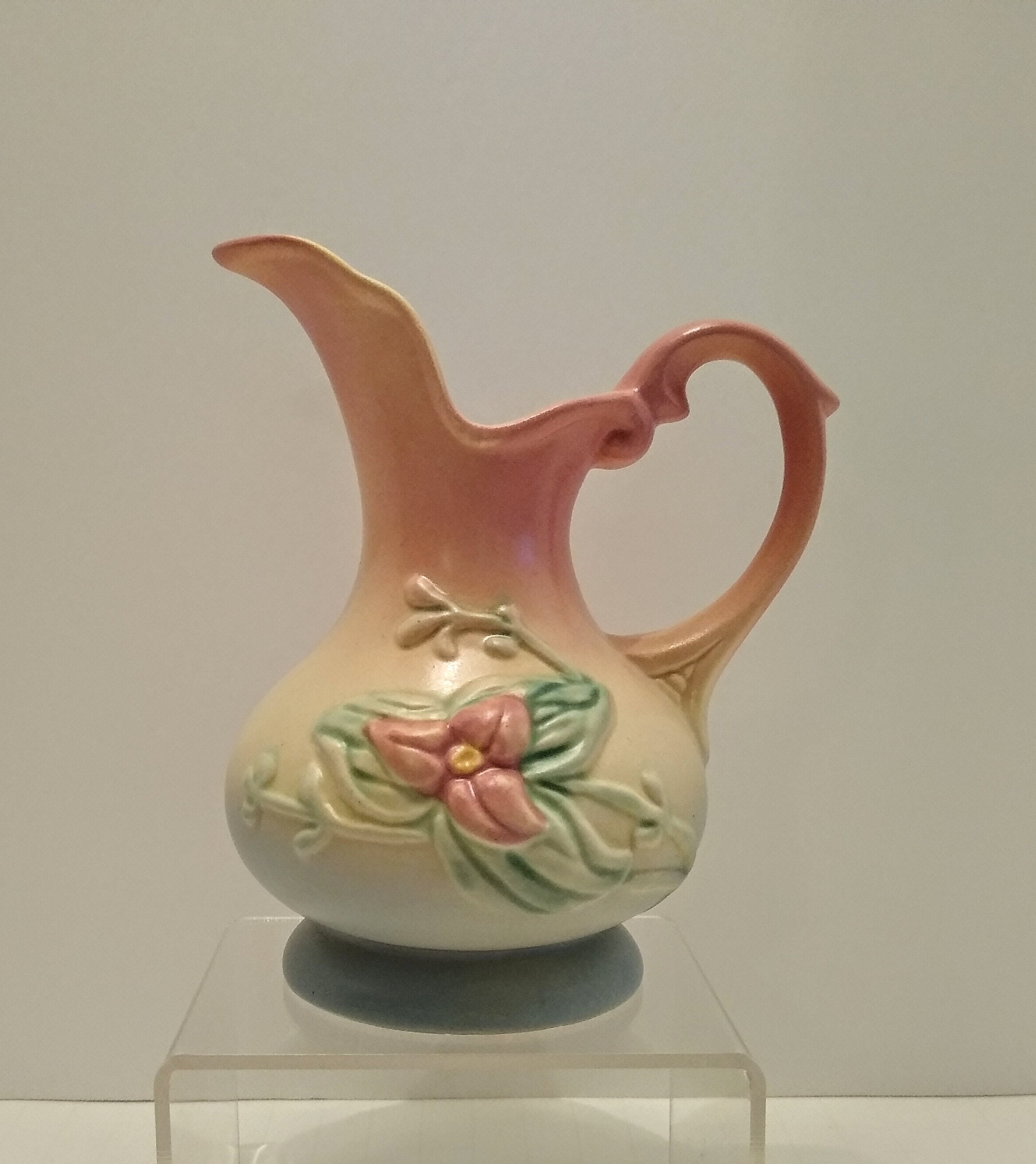 Hull Art Pottery Vase/pitcher, W-2-5 1/2, Trillium Floral Pattern ...