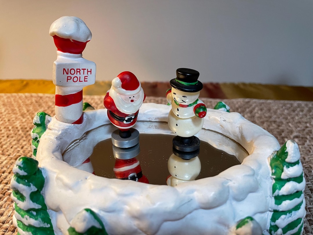 Vintage Musical Skating Santa and Snowman, Magnetic Christmas Skating ...