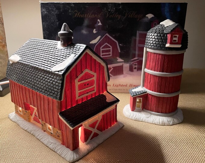 1995 Heartland Valley Village Deluxe Porcelain Lighted Barn & Silo ...