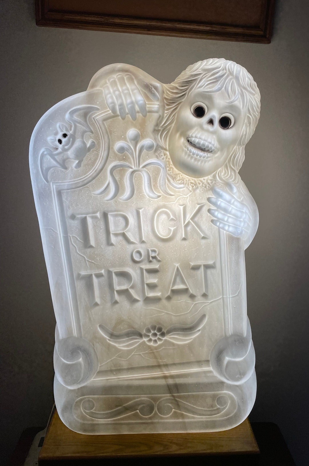 General Foam 29” Tall Tombstone Blow Mold Halloween Ghoul Trick or ...