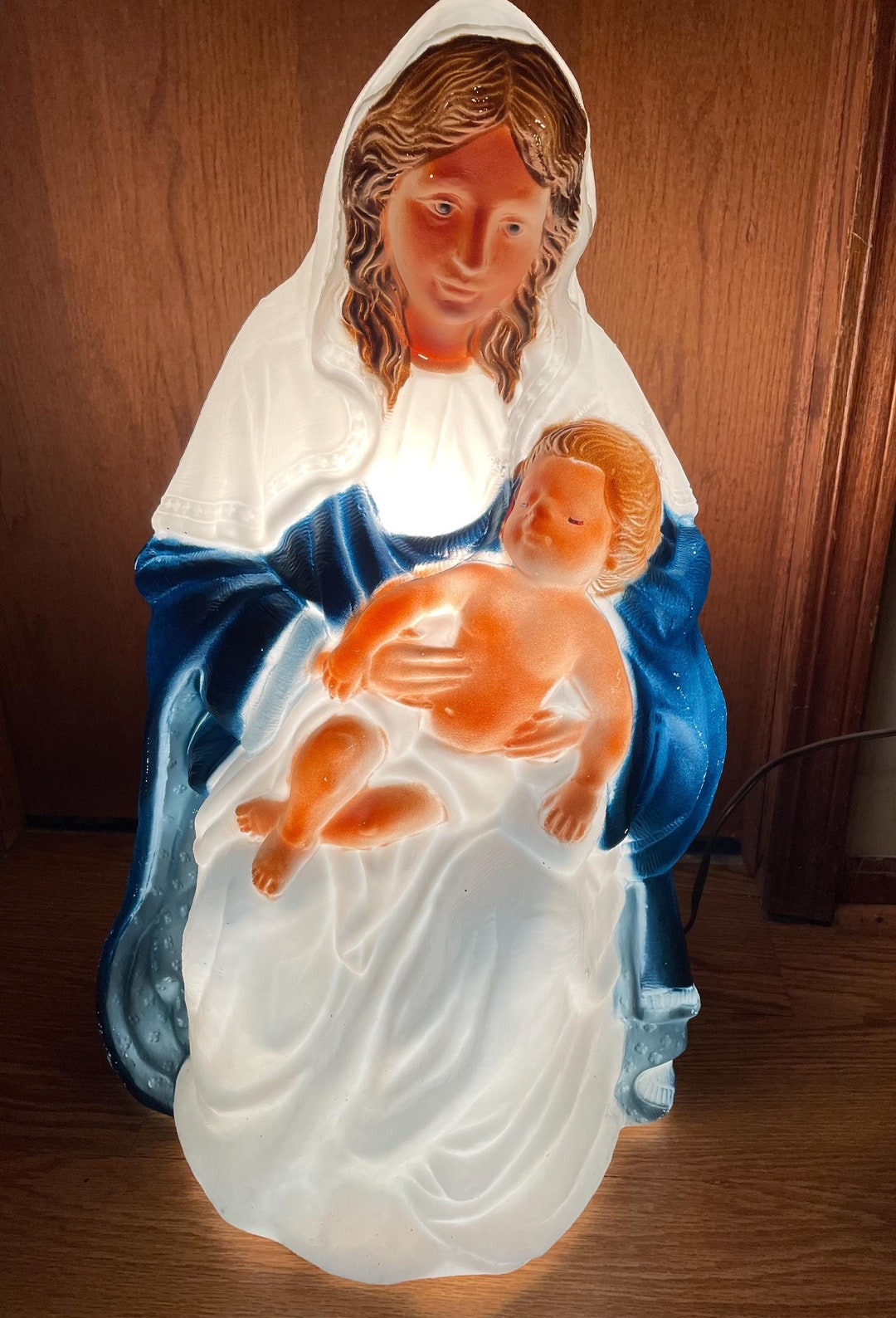 1996 TPI Canada 26” Tall Mary With Baby Jesus Blowmold, Christmas ...