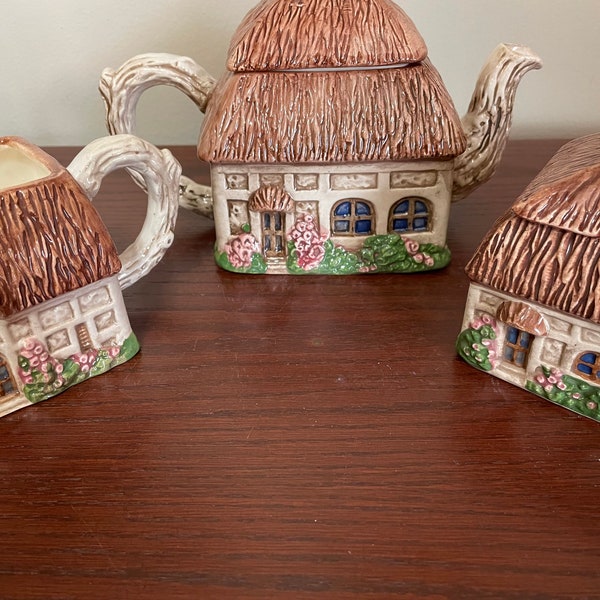 Cottage Teapot - Etsy