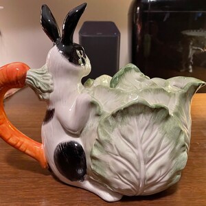 Vintage 1987 Fitz and Floyd Kensington Rabbit Cabbage Teapot 45 Oz - Etsy