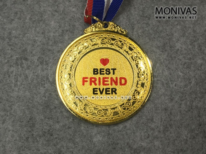 Best Friend Ever Medal BFF Birthday Present Creative Novelty Gift - Etsy