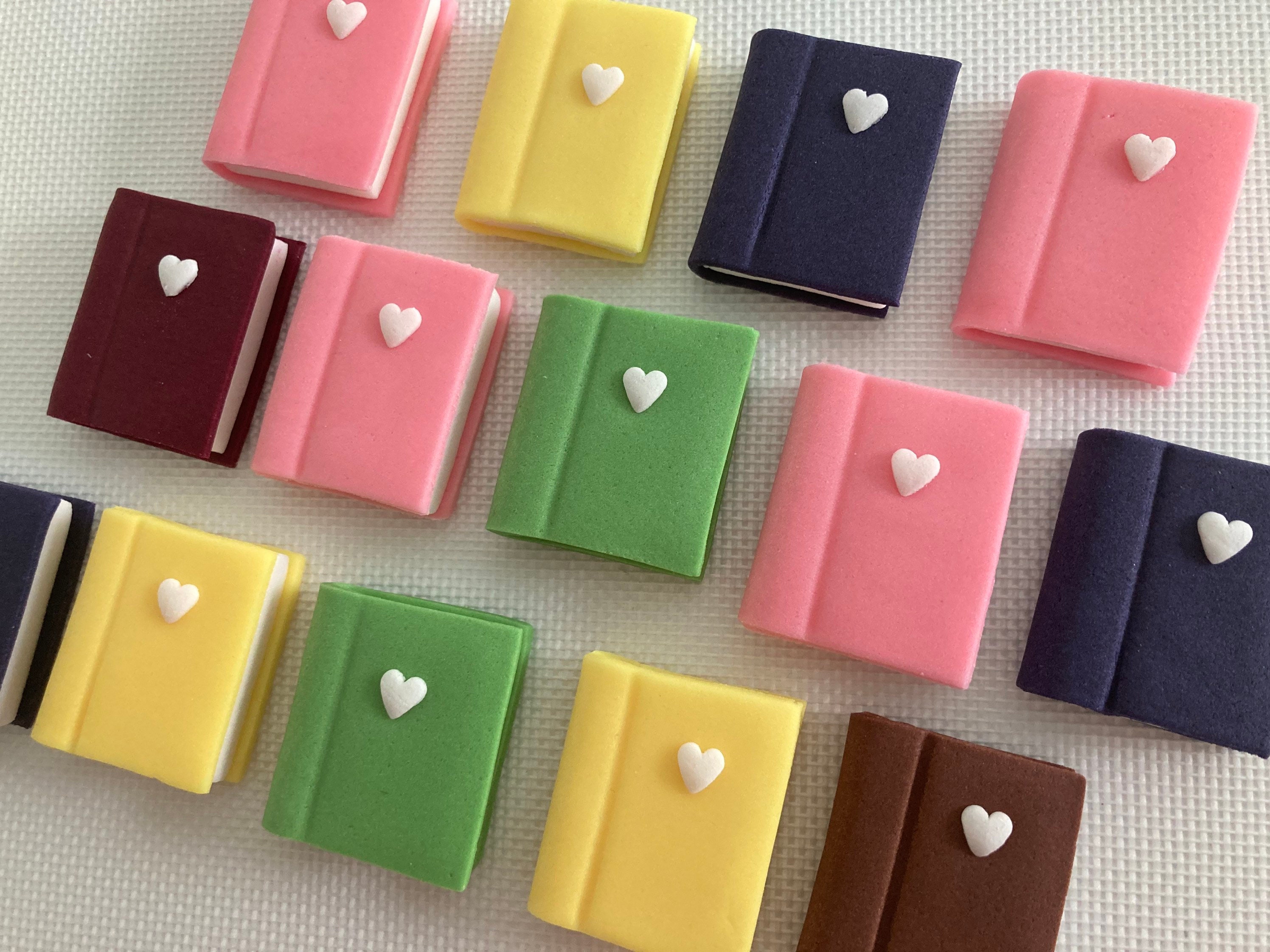 Buch aus Fondant Farbe frei wählbar Bücher für Schulanfang - Etsy.de