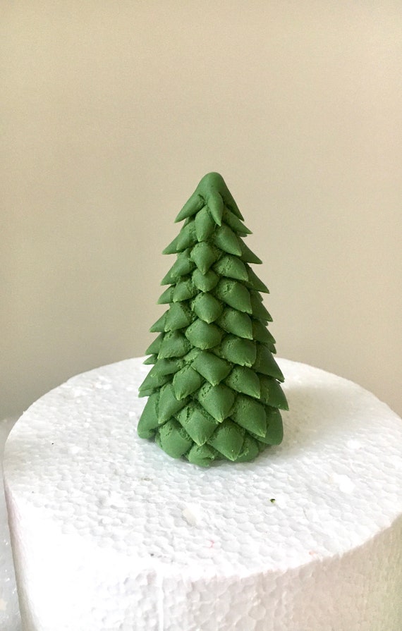 Fondant Christmas Tree Cake