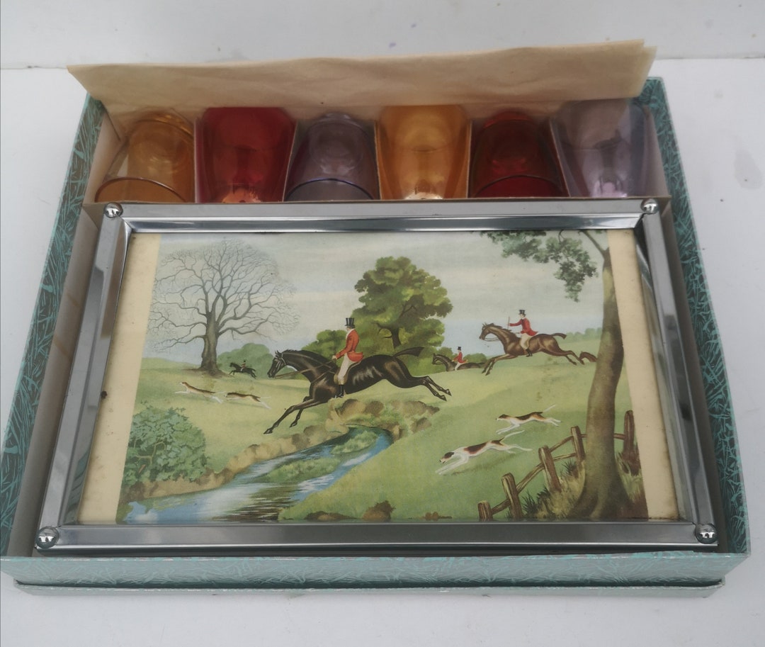 Vintage Fox Hunt Design Tray With Six Coloured Glasses in Original Box ...