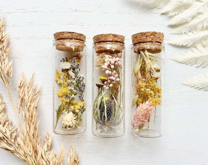 Set of 3 Wildflower Glass Vials // Botanical Jars 3.15inches - Etsy