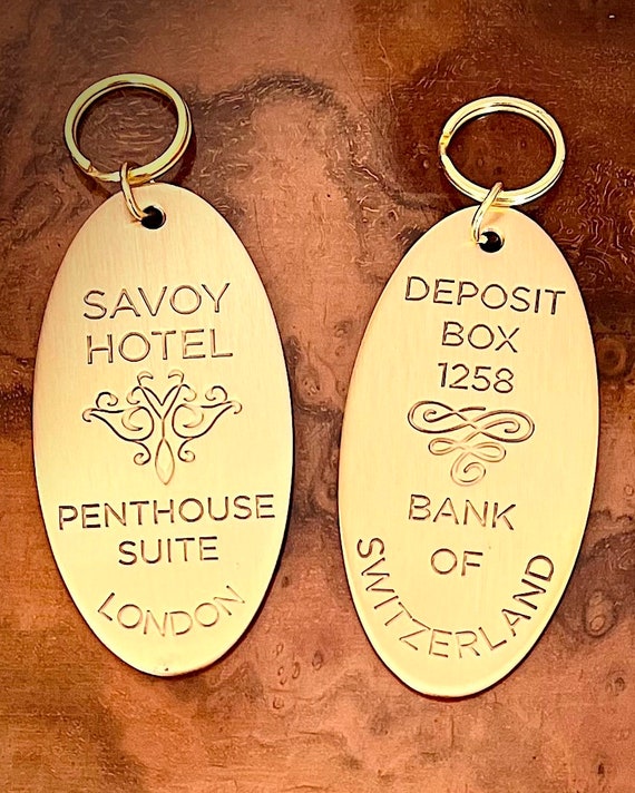 Retro Keychain: Solid Brass Style With Gift Bag Included Retro Keychain: Solid Brass Style With Gift Bag Included