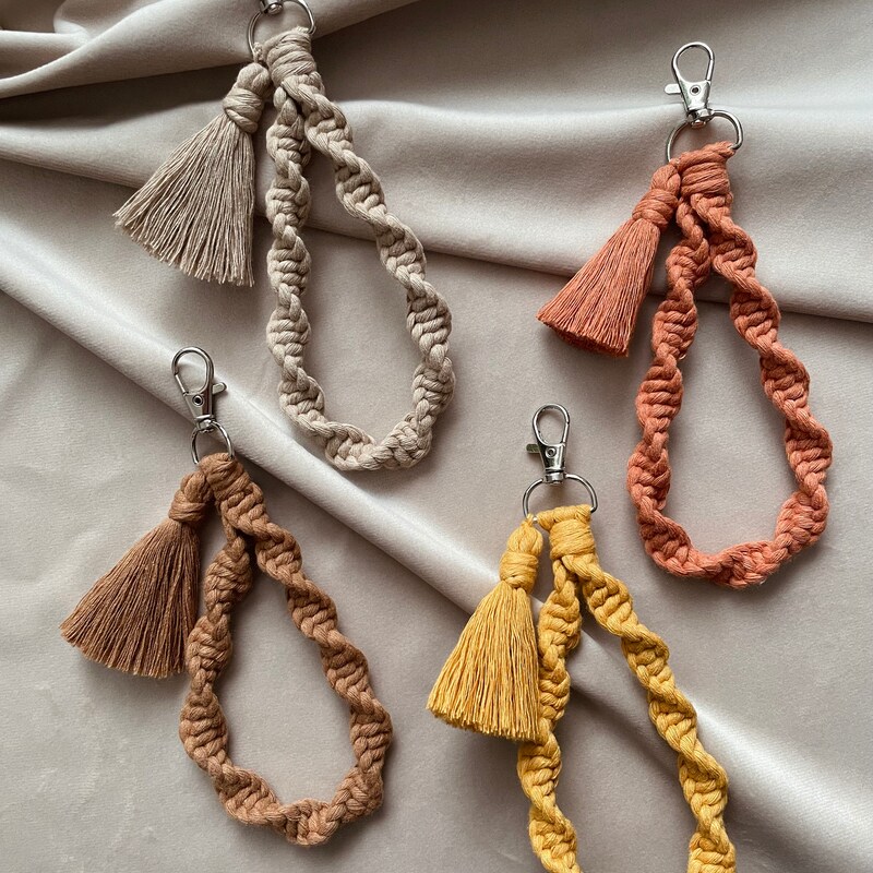 Macrame Key Chain - Etsy