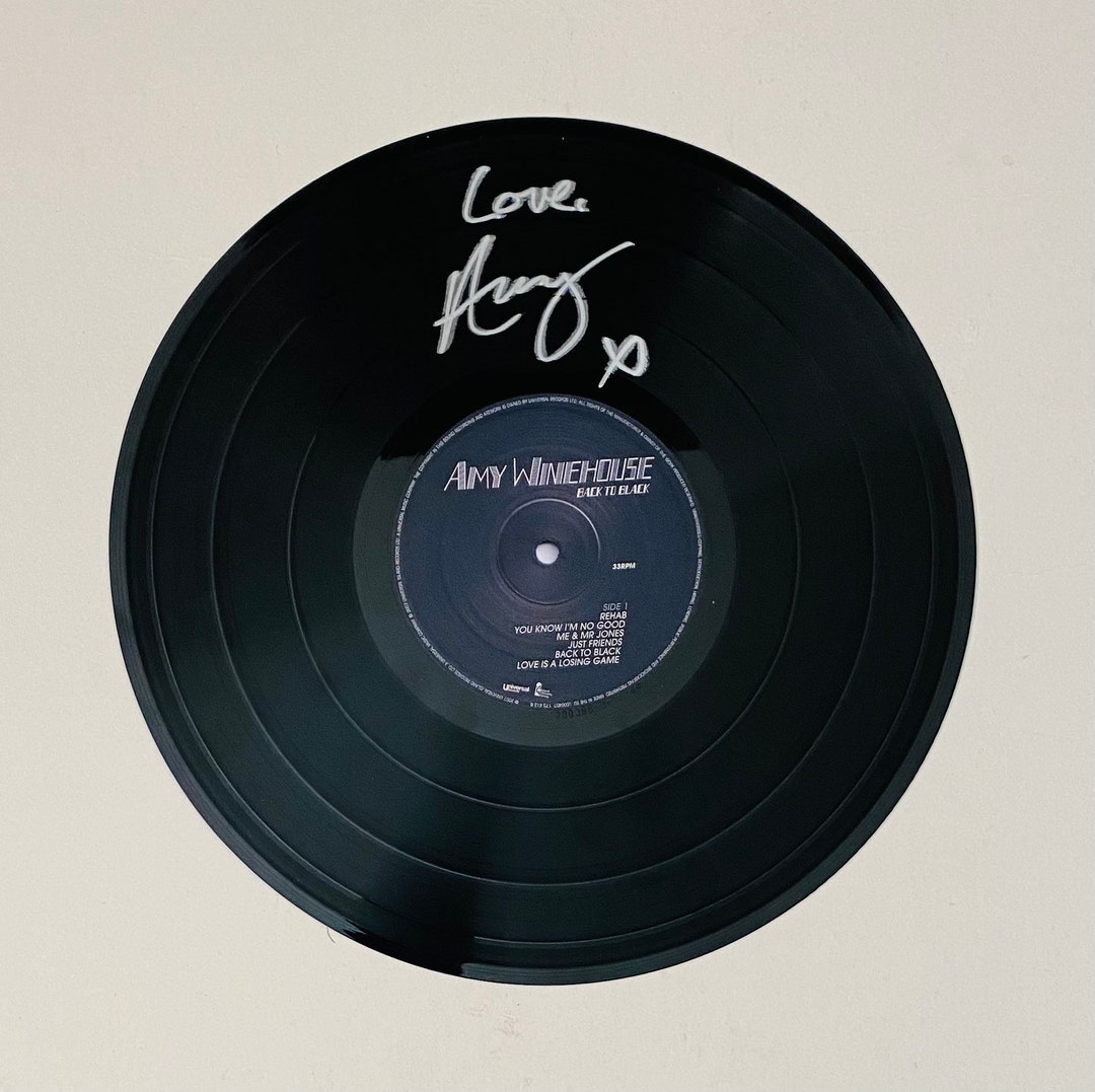 Amy Winehouse Signed Vinyl Record Display - Etsy
