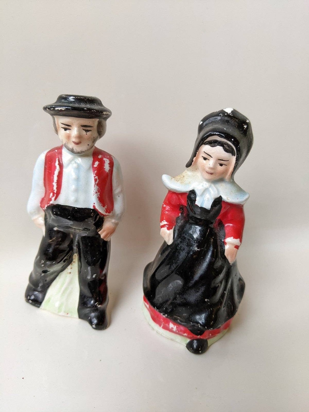 Vintage Pilgrim Amish Salt and Pepper Set Vtg - Etsy