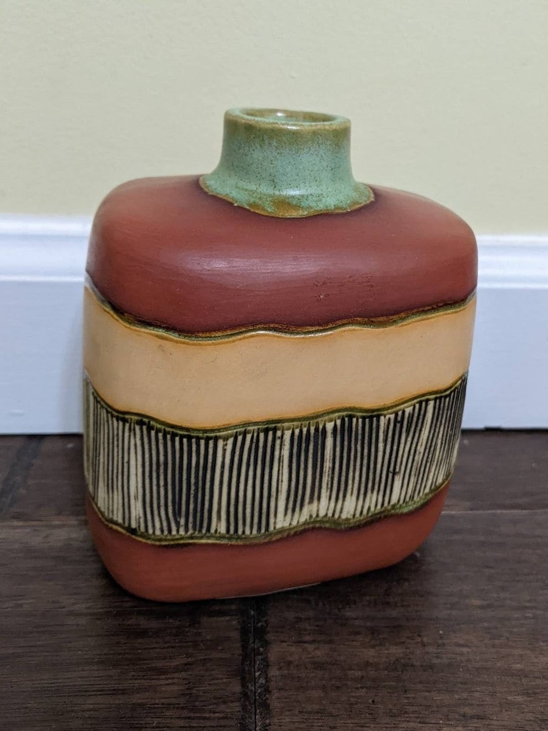 De La Tierra Cuenca Ecuador Pottery Flower Floral Vase Home Decor Brown ...