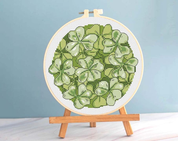 Clover Cross Stitch Floral Pattern Pdf, Round Cross Stitch Clover Leaf ...