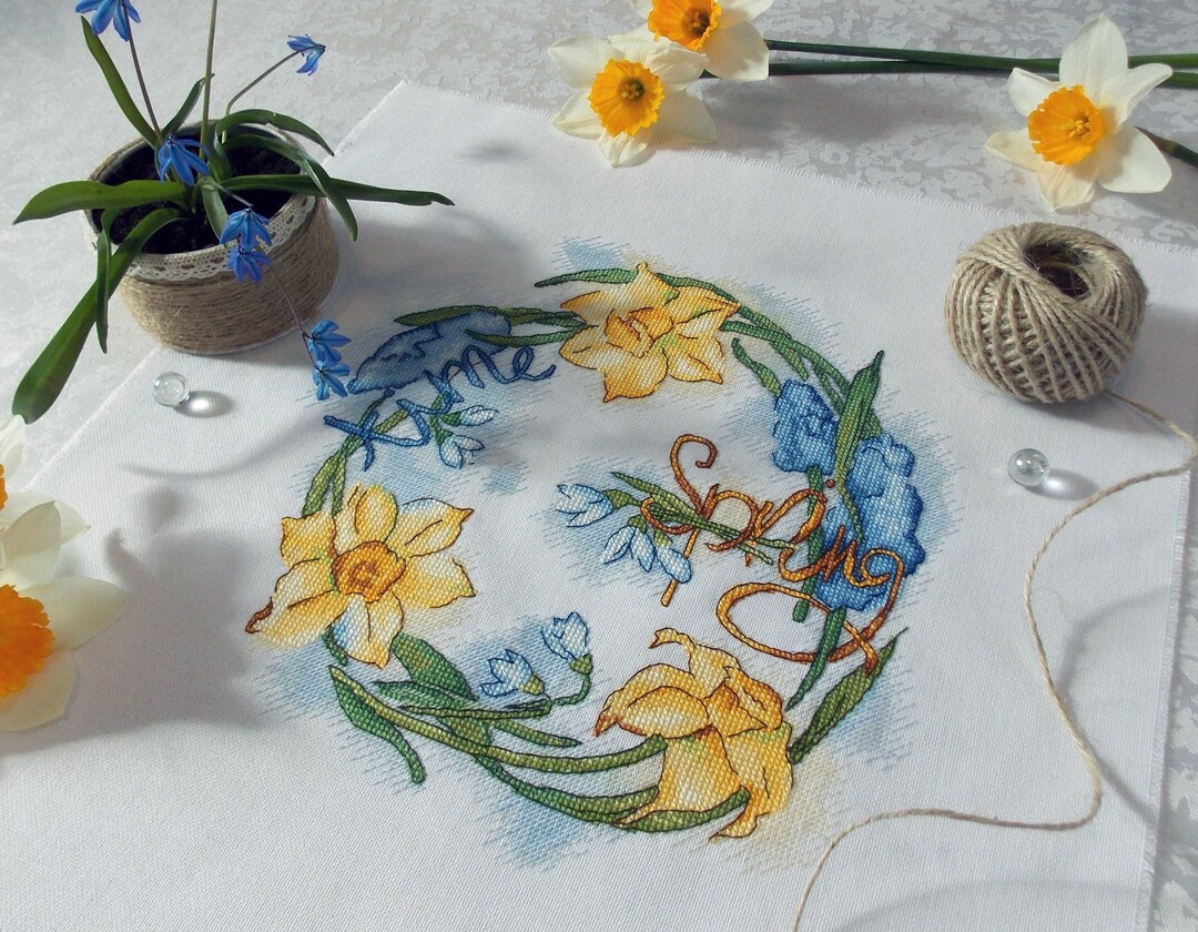 Daffodils Cross Stitch Wreath Pattern Pdf Spring Flowers Cross Stitch Narcissus Embroidery ...