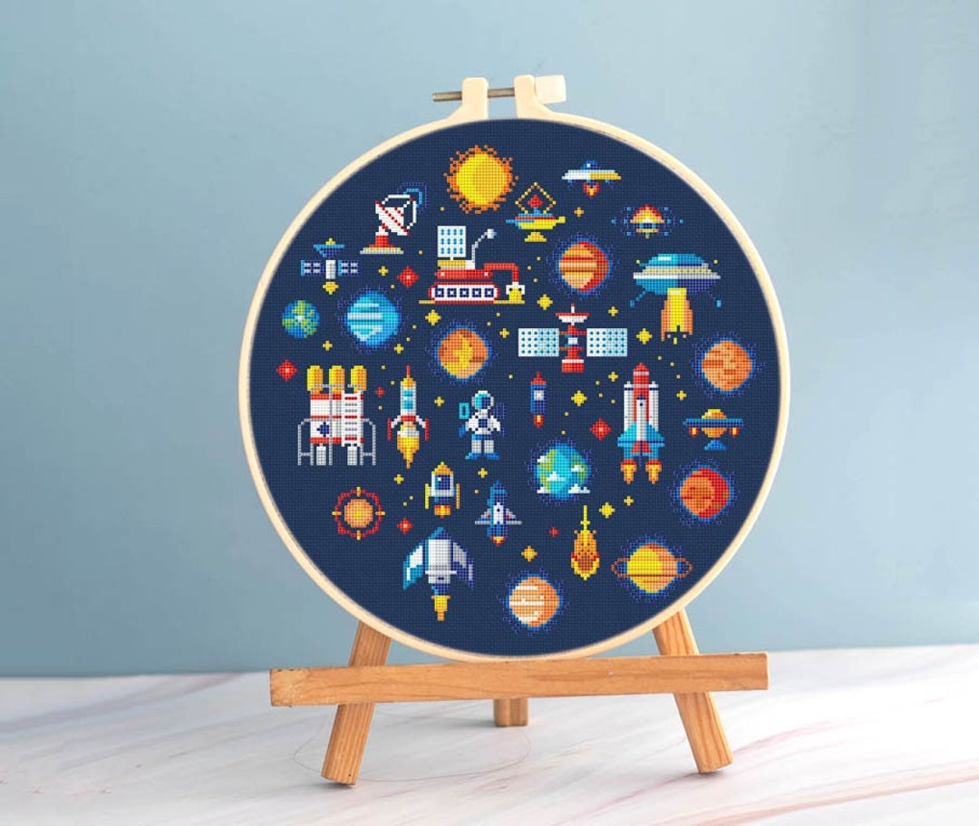 Space Cross Stitch Astronaut Pattern Pdf - Round Cross Stitch Space ...