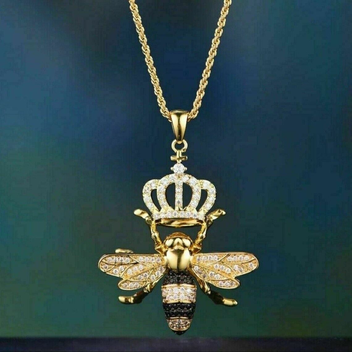 Queen Bee Crown Pendant, Black & White Round Moissanite Diamond Queen ...