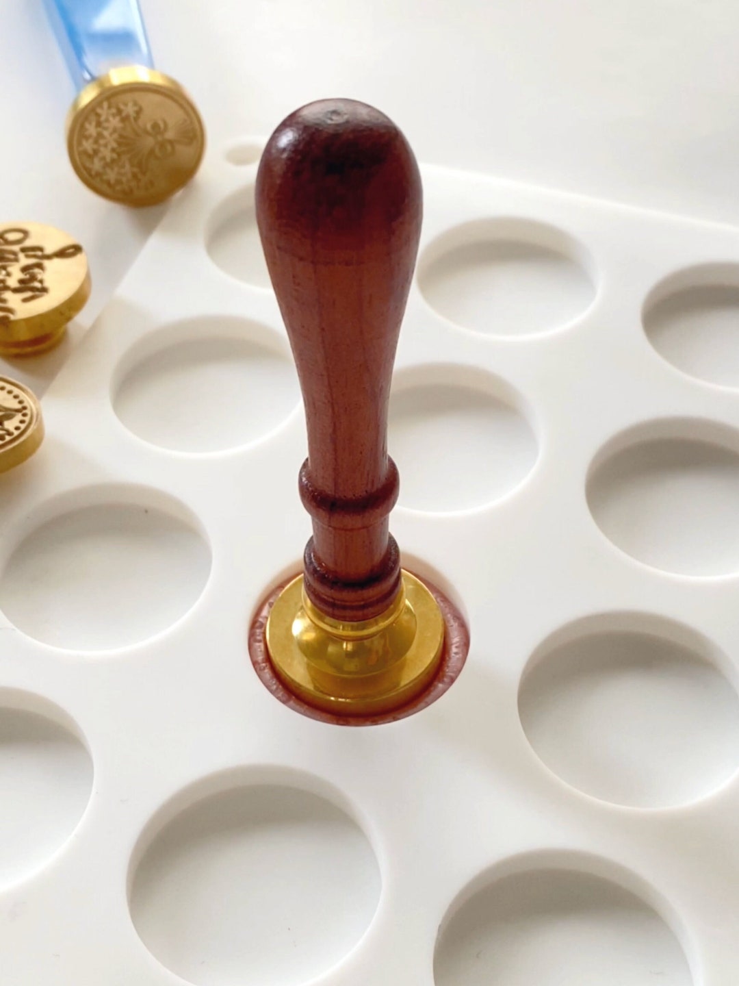 Wax Seal Silicone Mold, 12 Circles, Make Perfectly Round Seals ...