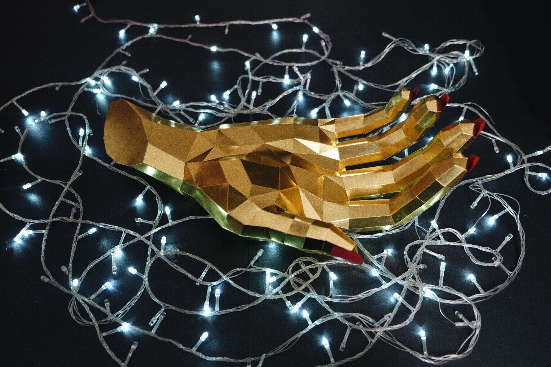 Papercraft 3D HAND WITH NAILS Pepakura Template Engagement Low - Etsy