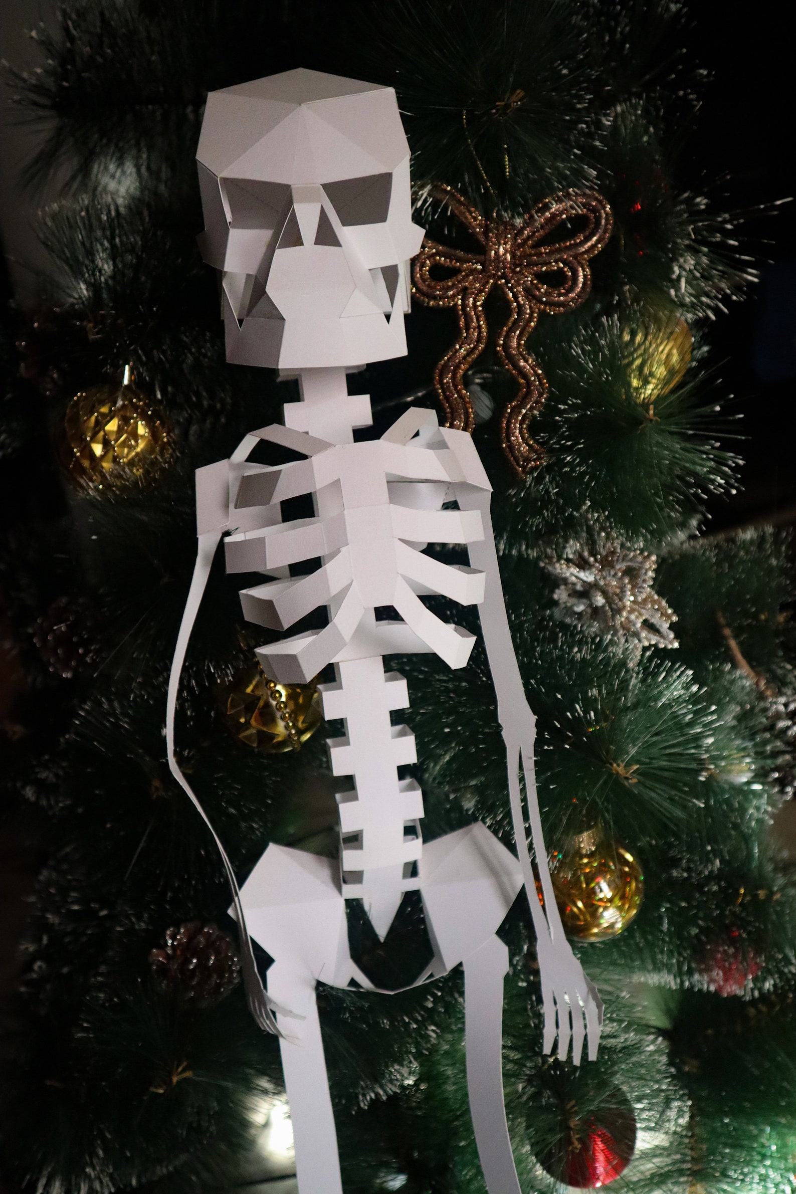 Papercraft 3D SKELETON SCULL and BONES Halloween Party Decor - Etsy