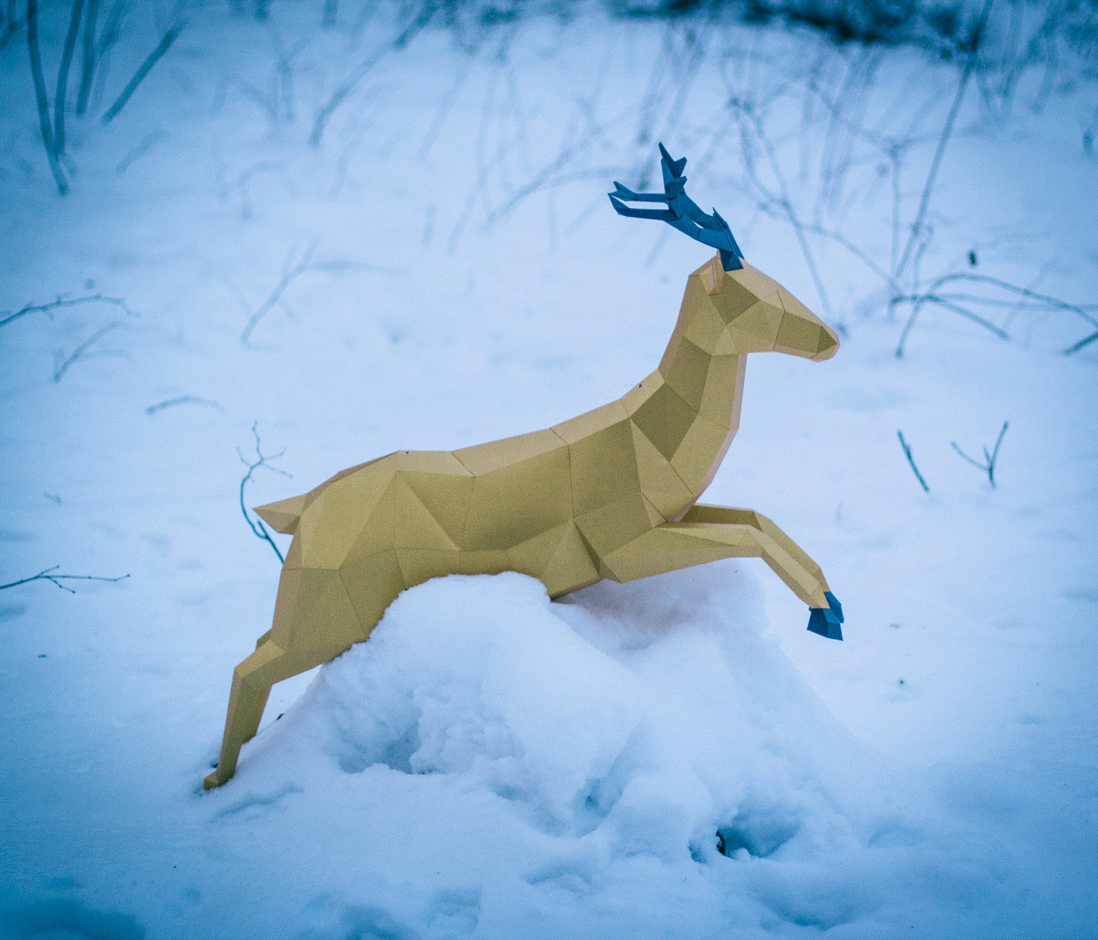 Papercraft 3D FLYING DEER Christmas Low Poly Paper Sculpture - Etsy