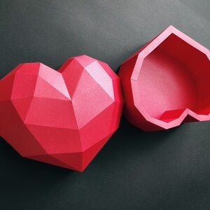 Papercraft 3D HEART BOX Present or Storage Boxes for Valentines Day ...