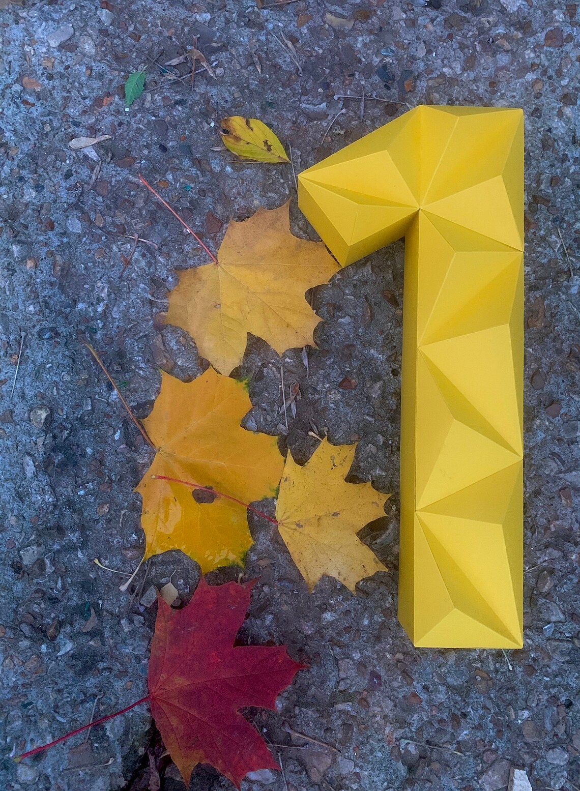 Papercraft 3D ONE 1 NUMBER Birthday Party Decor Pepakura Low - Etsy