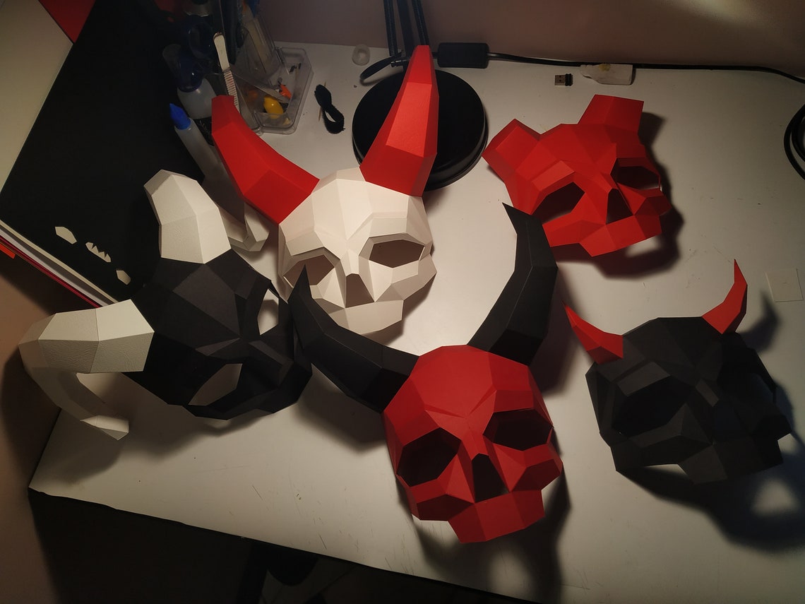 Papercraft 3D HORNED SKULL Half MASK 2 Halloween Demon - Etsy