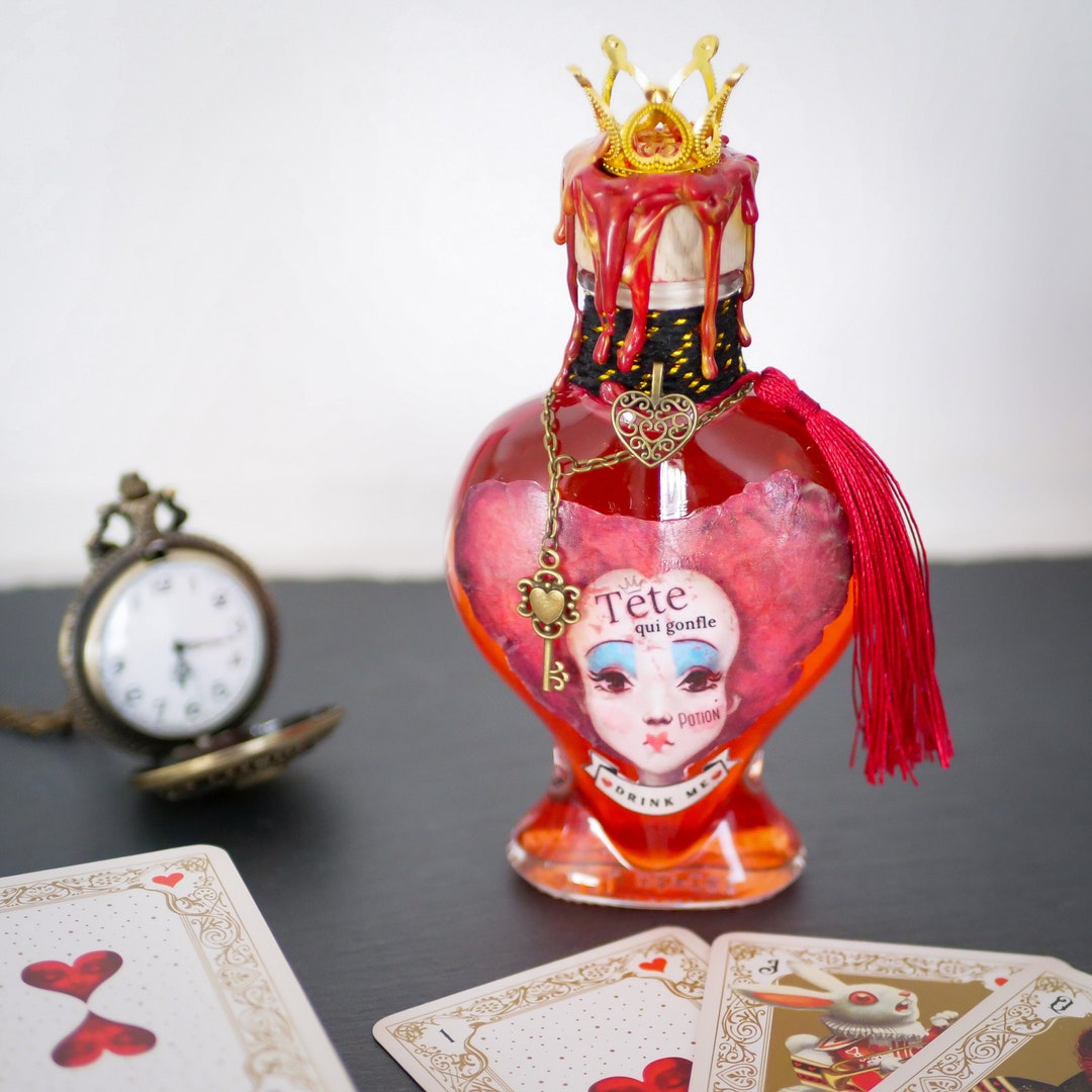 Queen of Hearts Alice in Wonderland: Potion Collector's - Etsy
