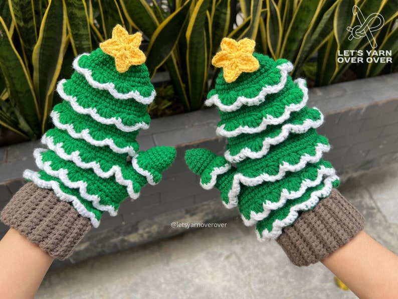 Digital Crochet Pattern Crochet Christmas Tree Mitten - Etsy