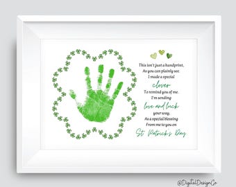St Patricks Day Handprint Art, Clover Handprint Craft, I'm Sending Love ...