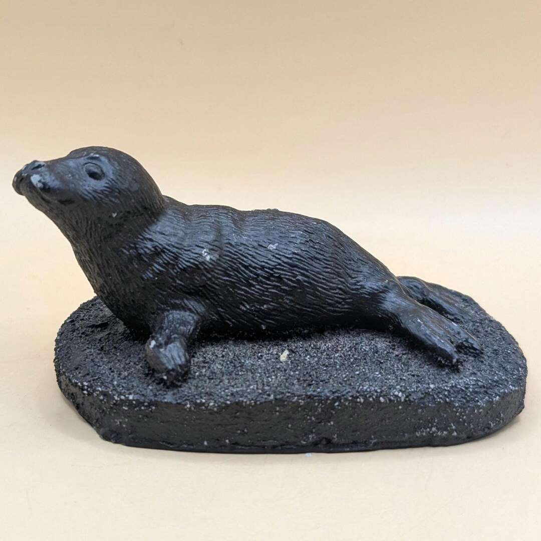Classique Coal Made British Seal, Home Decor, Animal Awe - Etsy