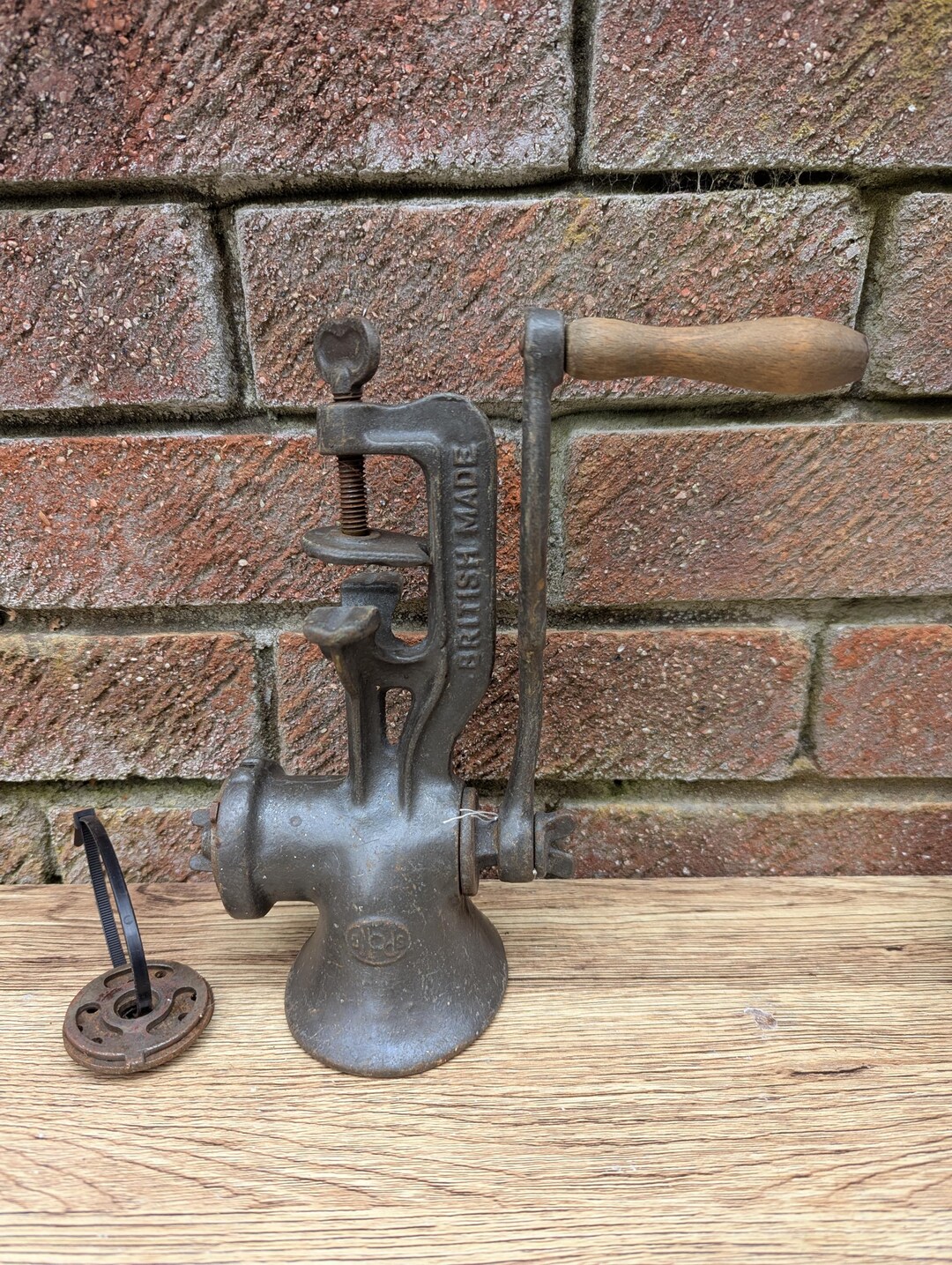 Vintage 1950s Spong Metal Meat Mincer/grinder With Dies. - Etsy