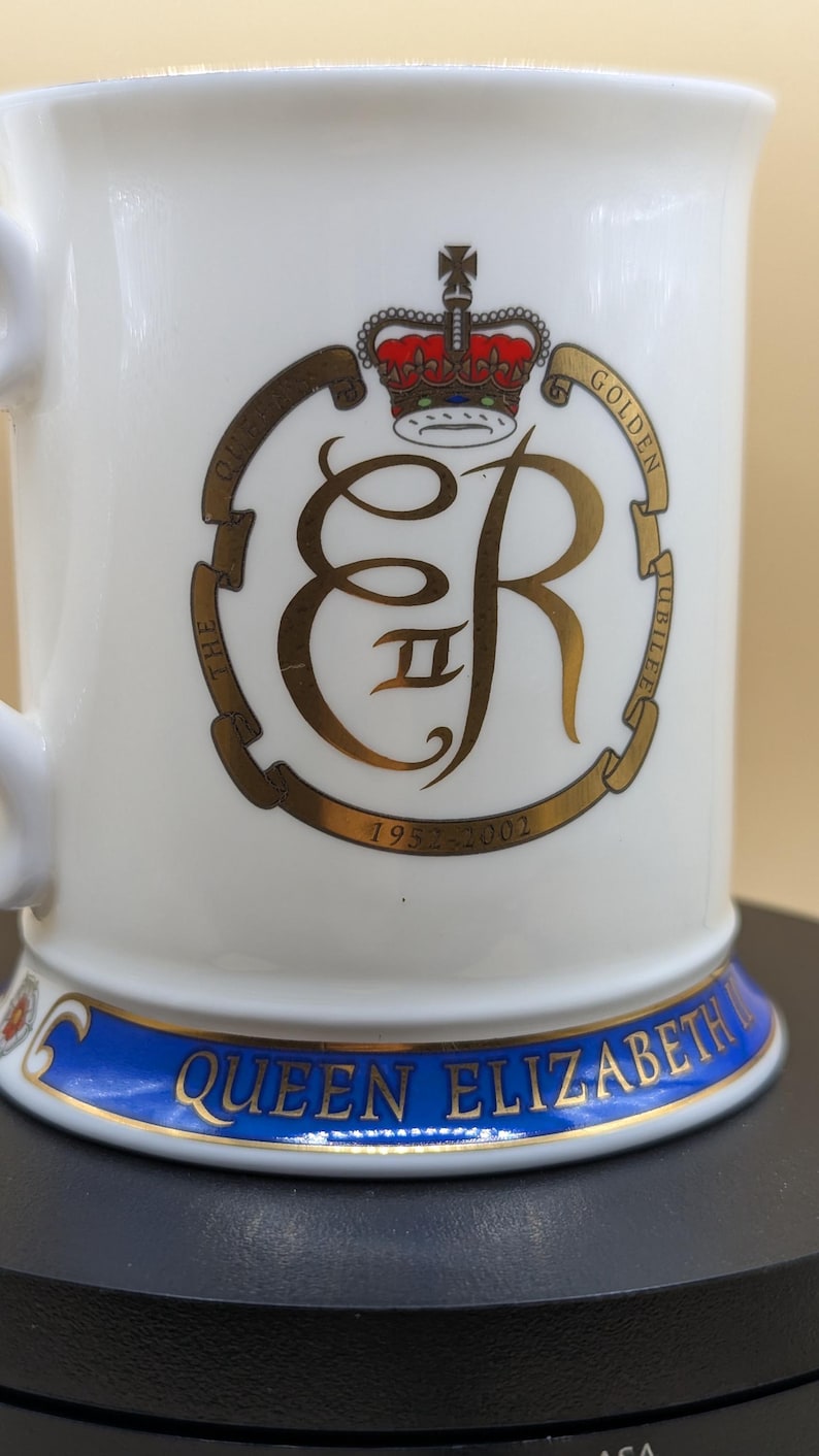Ringtons Queen Elizabeth II Golden Jubilee Mug – Fine Bone China, Made ...