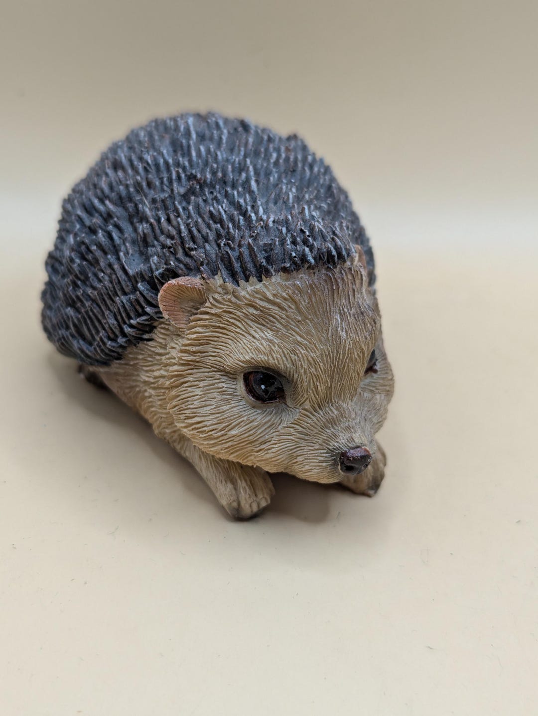 Adorable Realistic Hedgehog Resin Figurine Country House Cottage Decor ...