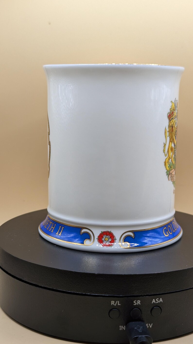 Ringtons Queen Elizabeth II Golden Jubilee Mug – Fine Bone China, Made ...