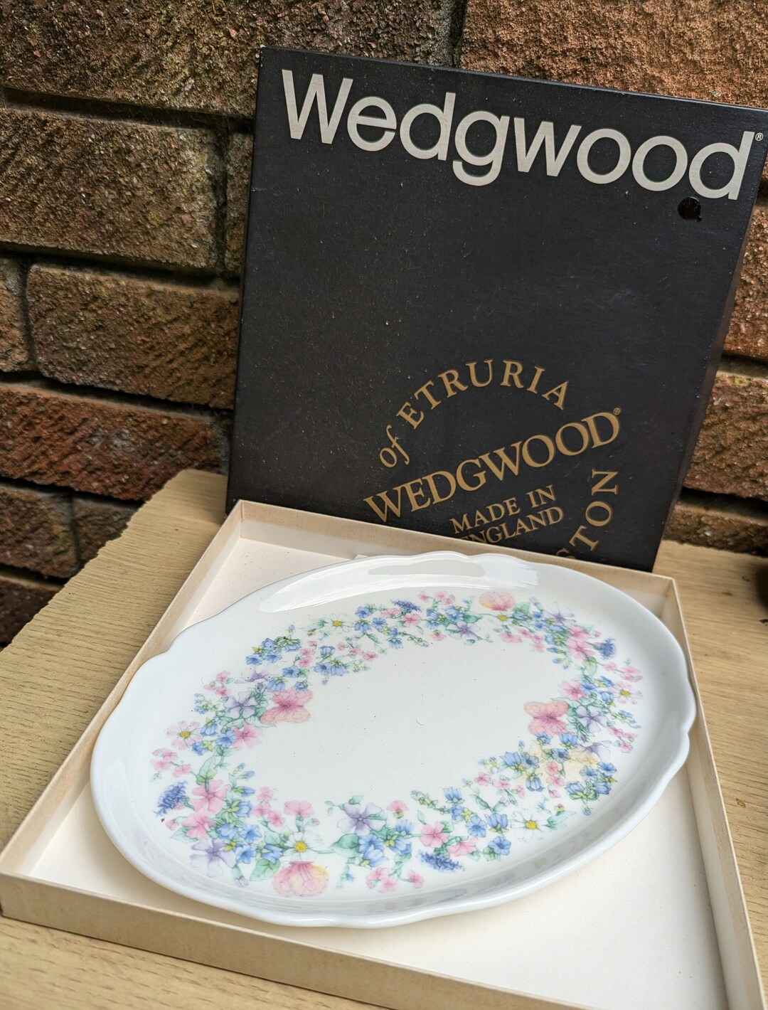 Wedgwood Angela Fluted Edge Dressing Table Oval Tray. Stored Boxed. Box ...