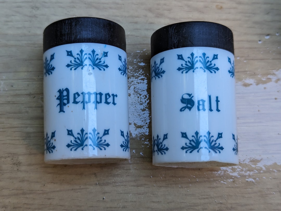 Vintage Salt and Pepper Condiment Set, Blue and White - Etsy