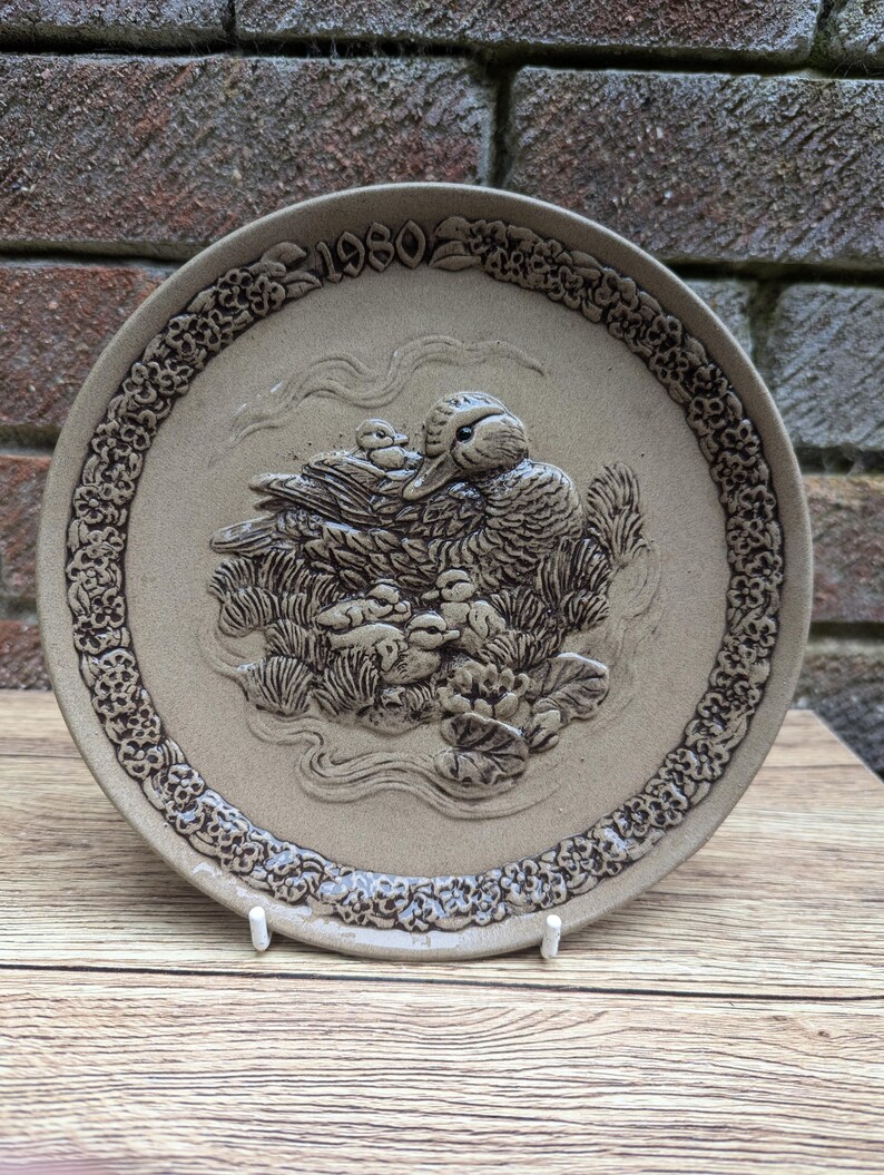 Plato del Día de la Madre de edición limitada de Poole Pottery ...