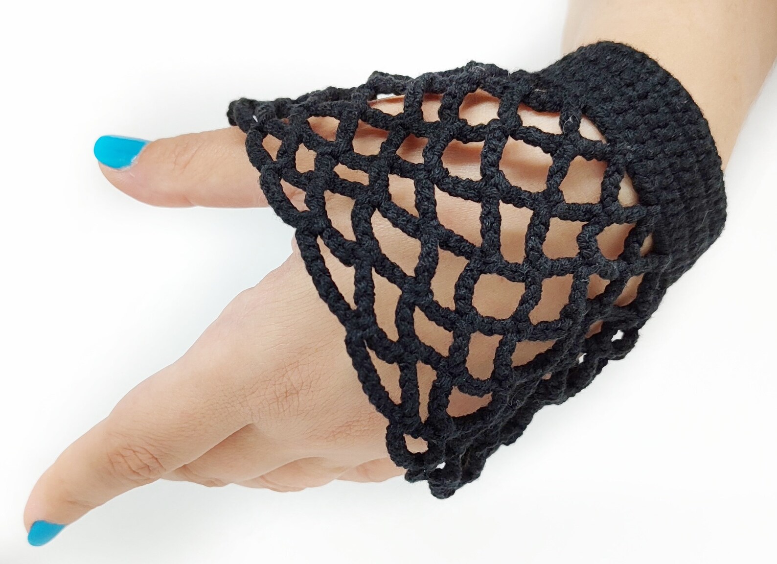 Crochet Black Gothic Cuff Pattern, Victorian Style Black Spiderweb ...