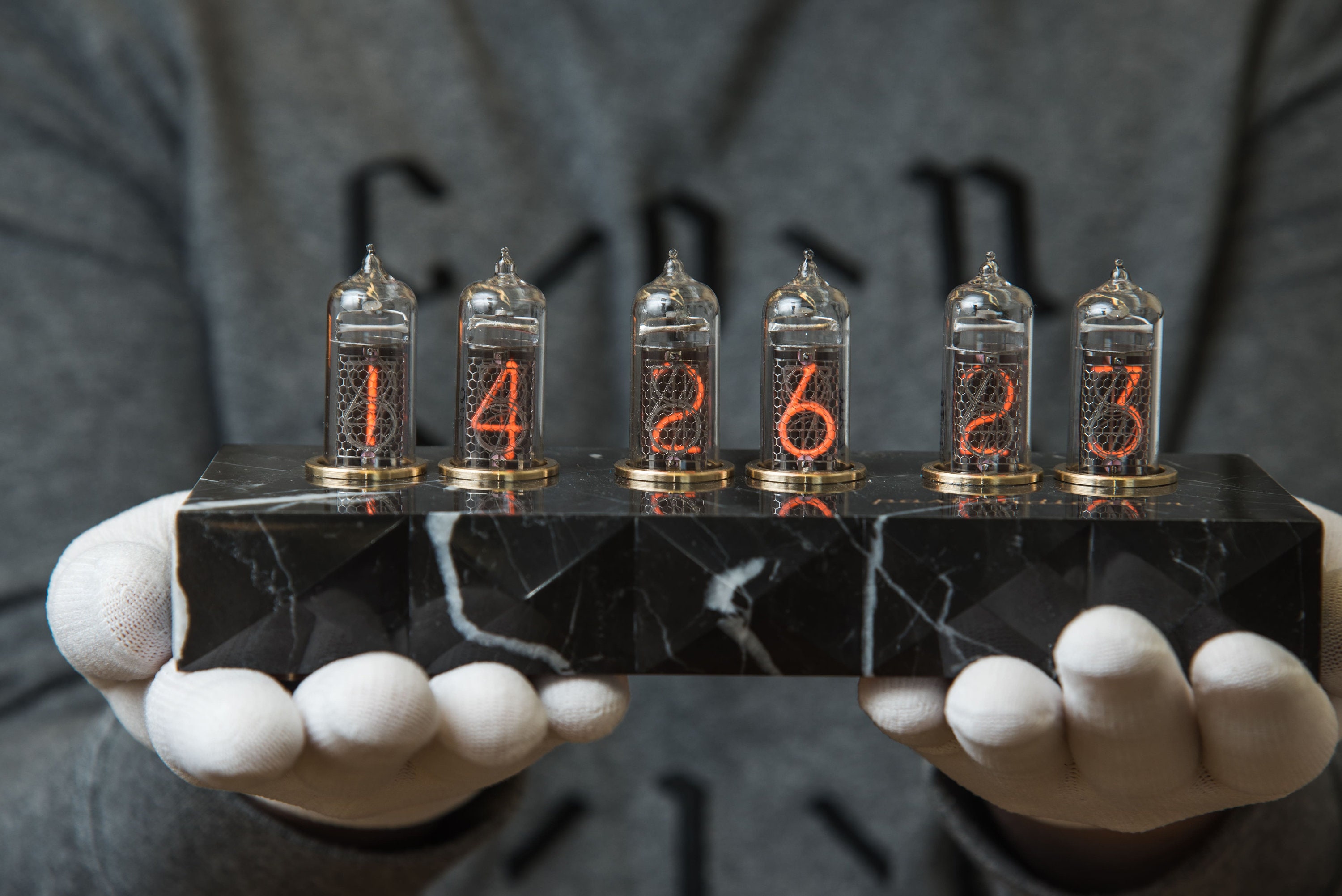 Nixie Clock Tube Clock Table Clock Vintage Style Clock Retro Clock ...