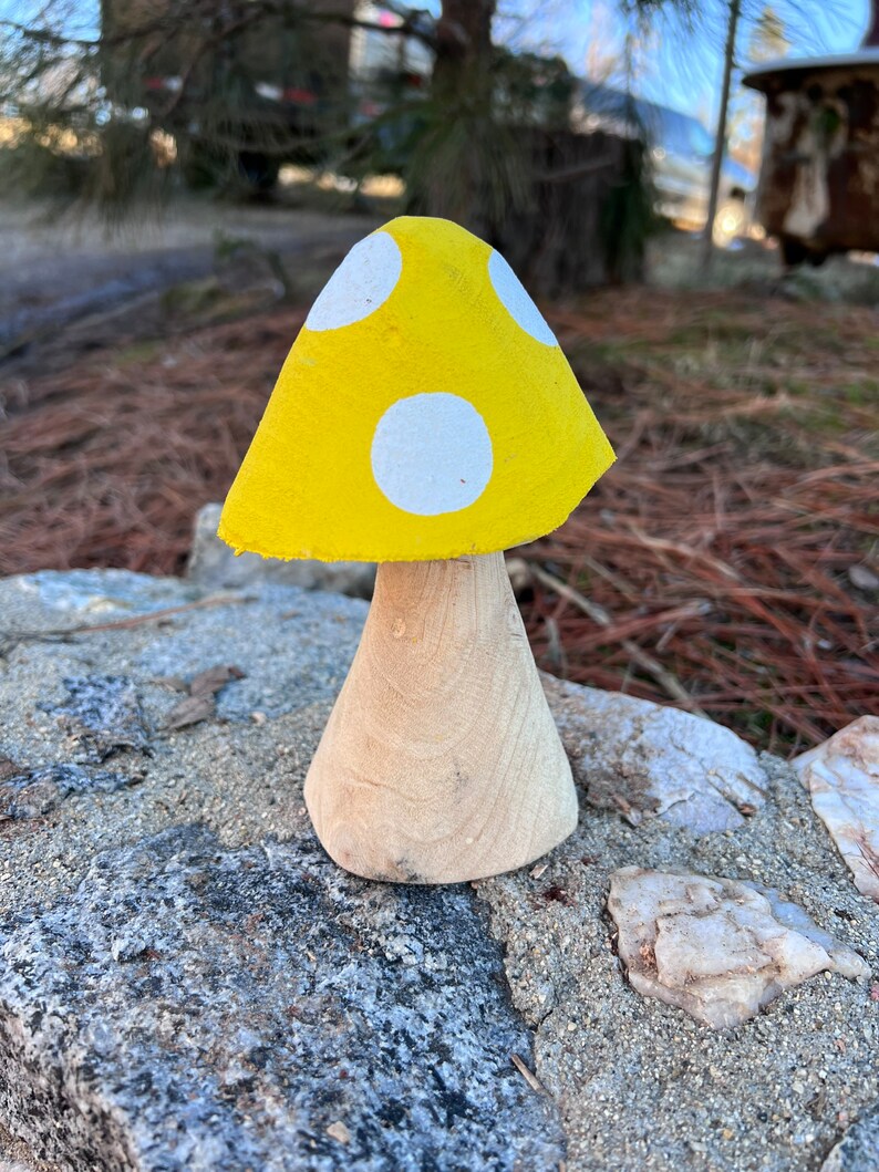 6 Inch Chainsaw Carved Mushroom - Etsy