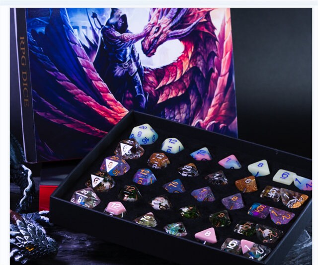 Dragons and Warriors Dice Acrylic Dice Set Dungeons and Dragons Role ...