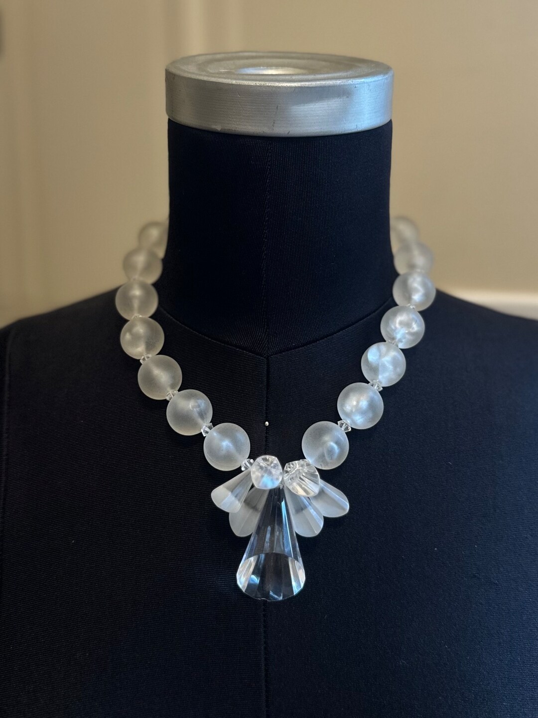 Rare Vintage 1950s Clear & Frosted Graduated Lucite and Faceted Lucite ...