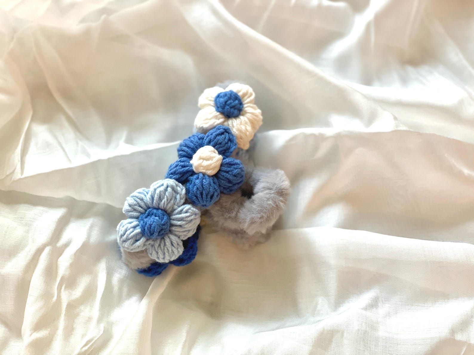 Crochet Floral Hair Claw for Women and Girls 5 Inch Multi-color Hair ...