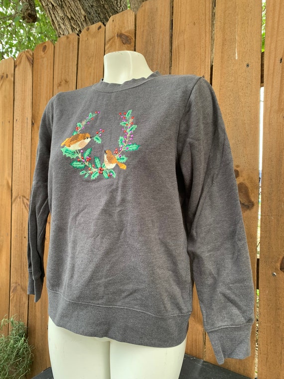 Vintage “Adorable Birds” Ladies sweatshirt size Small… - Gem