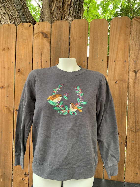Vintage “Adorable Birds” Ladies sweatshirt size Small… - Gem