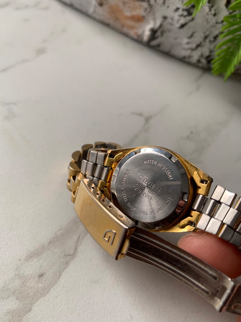 Vintage 90’s GRUEN Gold Tone Ladies Watch, Vintage Ladies Wristband ...